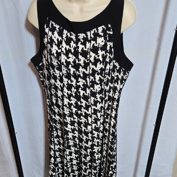 Perceptions New York | Dresses | Perceptions New York Black White ...